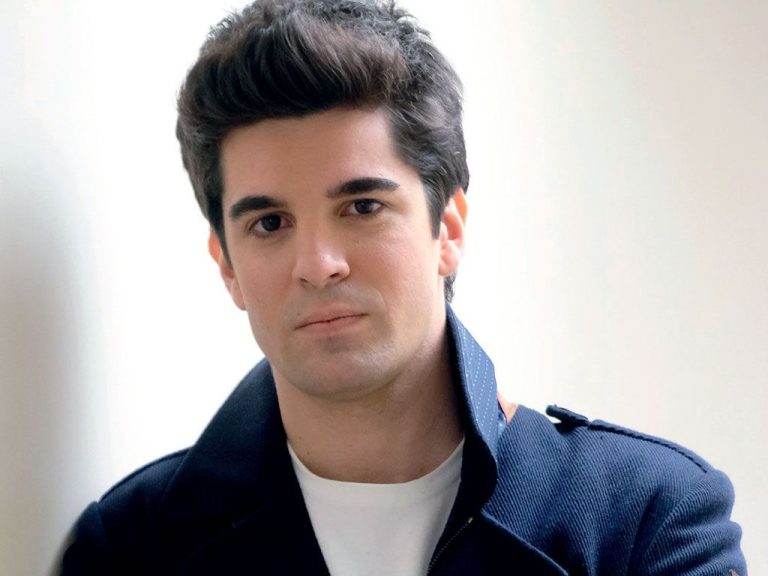 Javier Abad: su edad, su pareja y biografía de Julio en ‘Servir y proteger’